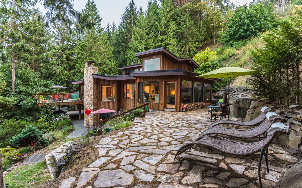 Epic West Coast Wood Home Hidden Away From It All In Maple Bay BC ...
