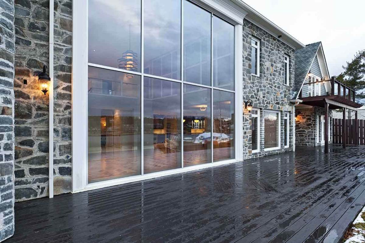 This Oceanfront Estate In Halifax Has Quite The View – Luxury Residence