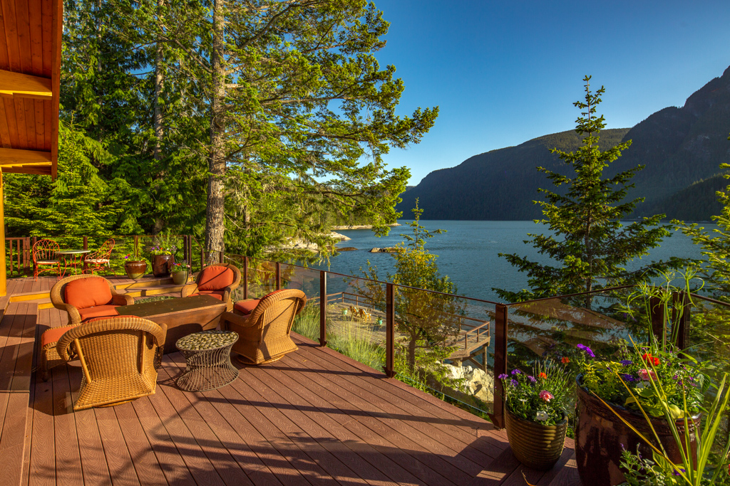 Goose Landing Lodge On Stuart Island In BC For Sale – Luxury Residence