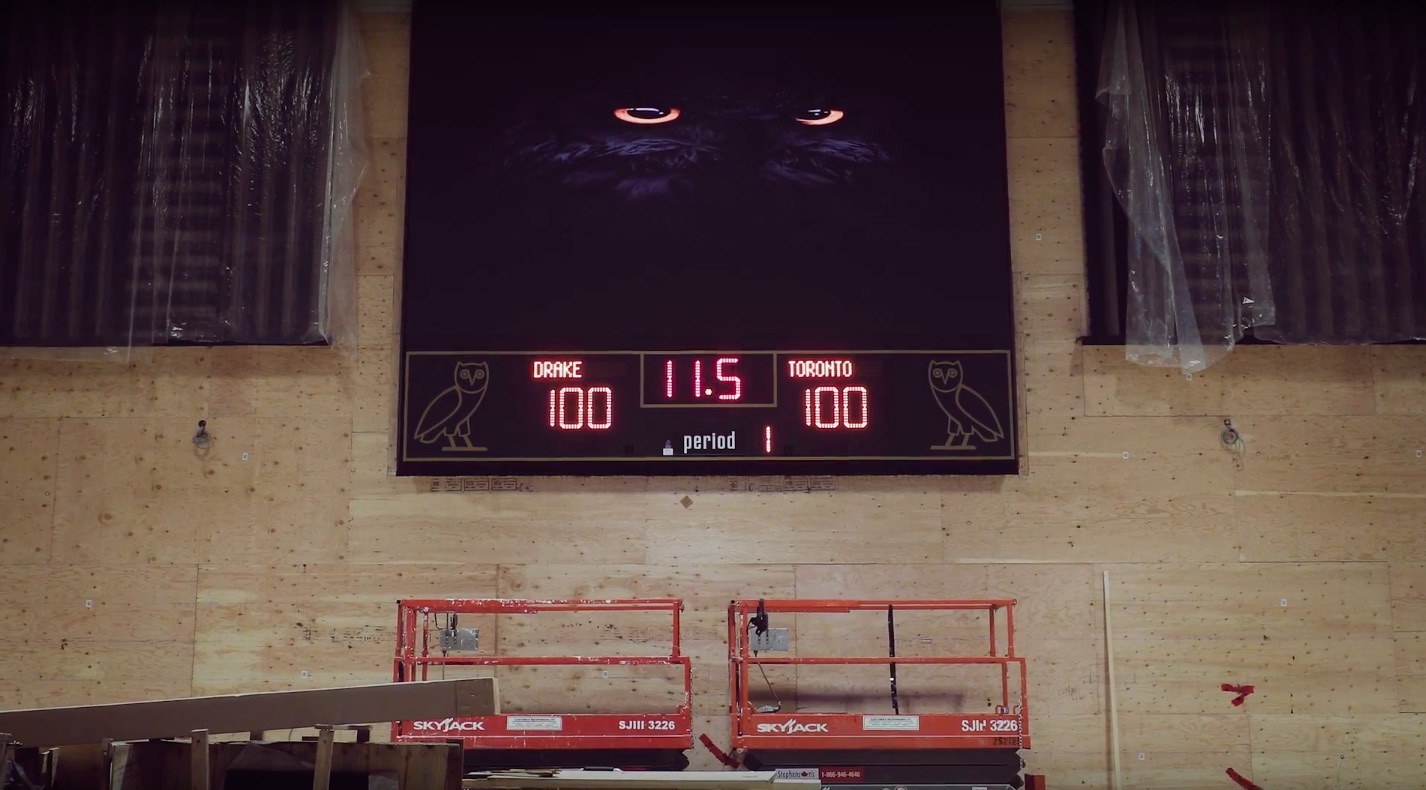 Drake’s Bridle Path Home In Toronto Has An Amazing Basketball Court ...