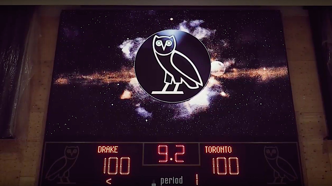Drake’s Bridle Path Home In Toronto Has An Amazing Basketball Court ...