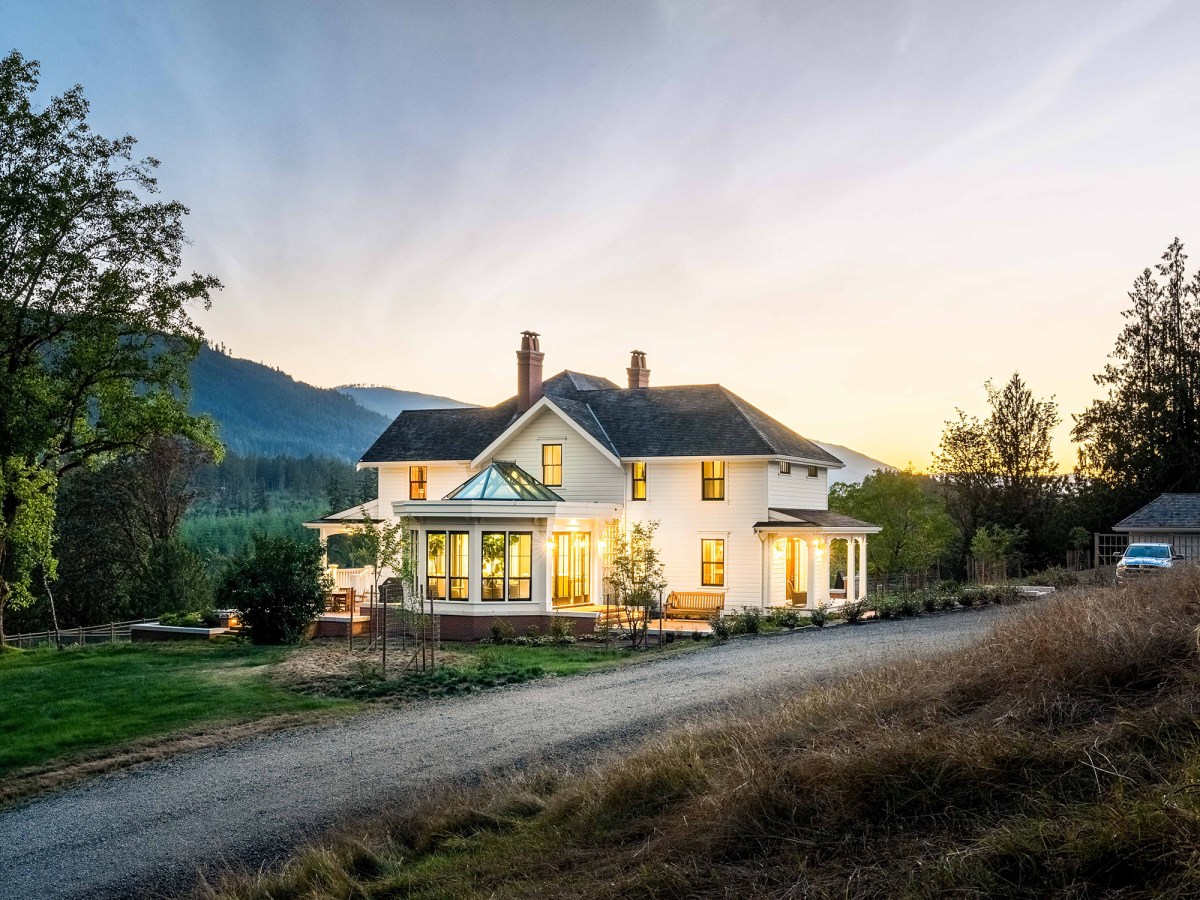 Iconic Cowichan Valley equestrian estate Built In 1896 for sale ...